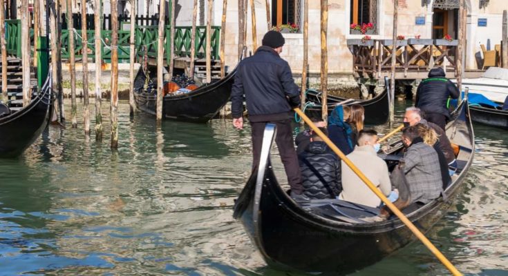 Günstige Gondelfahrt in Venedig - venedig-magazin.com